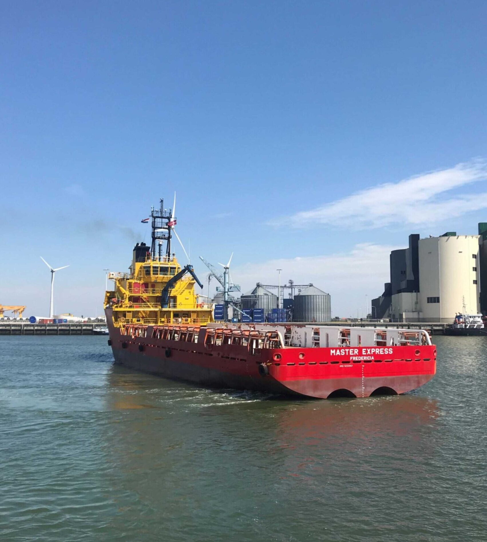 New donation of a third warship to the Navy by the shipowner Panos ...